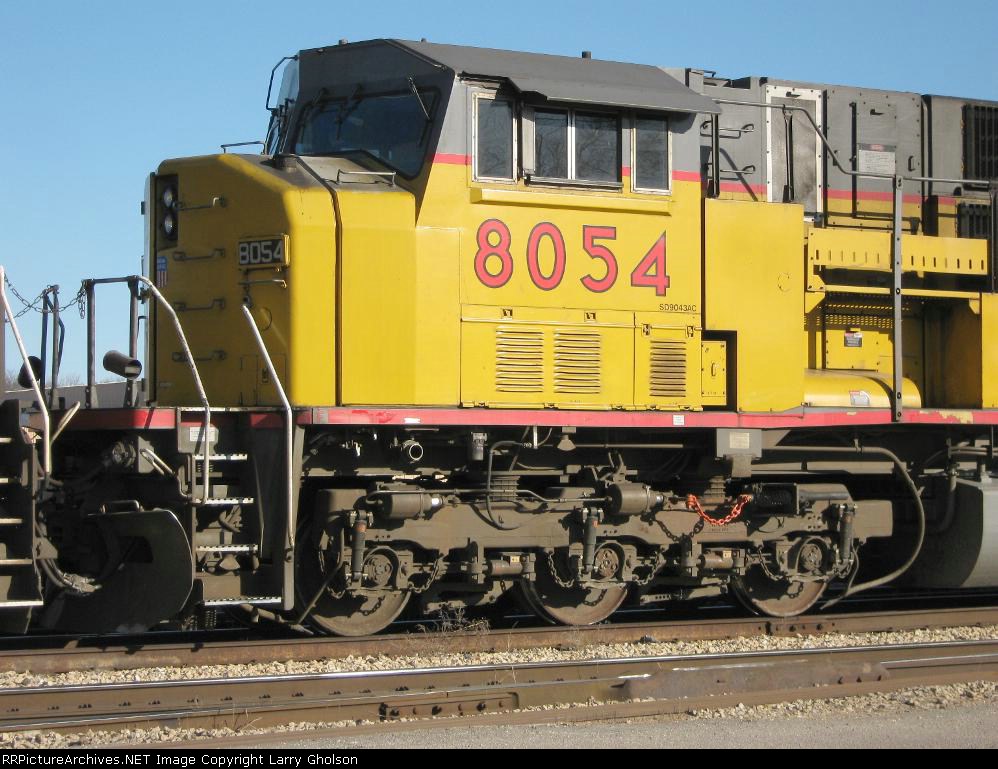 UP 8054